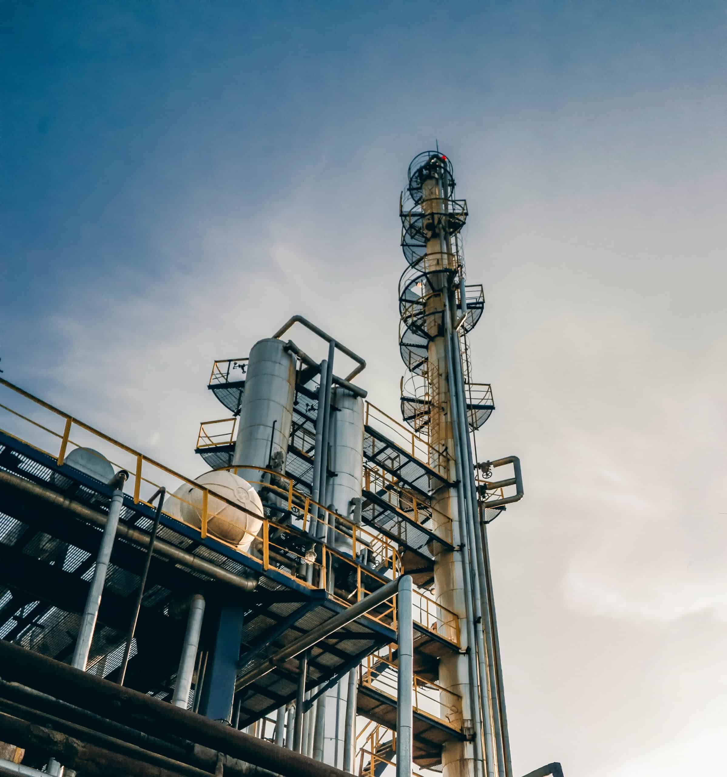 Petrochemical & Refinery Equipment Rentals to Reduce Downtime